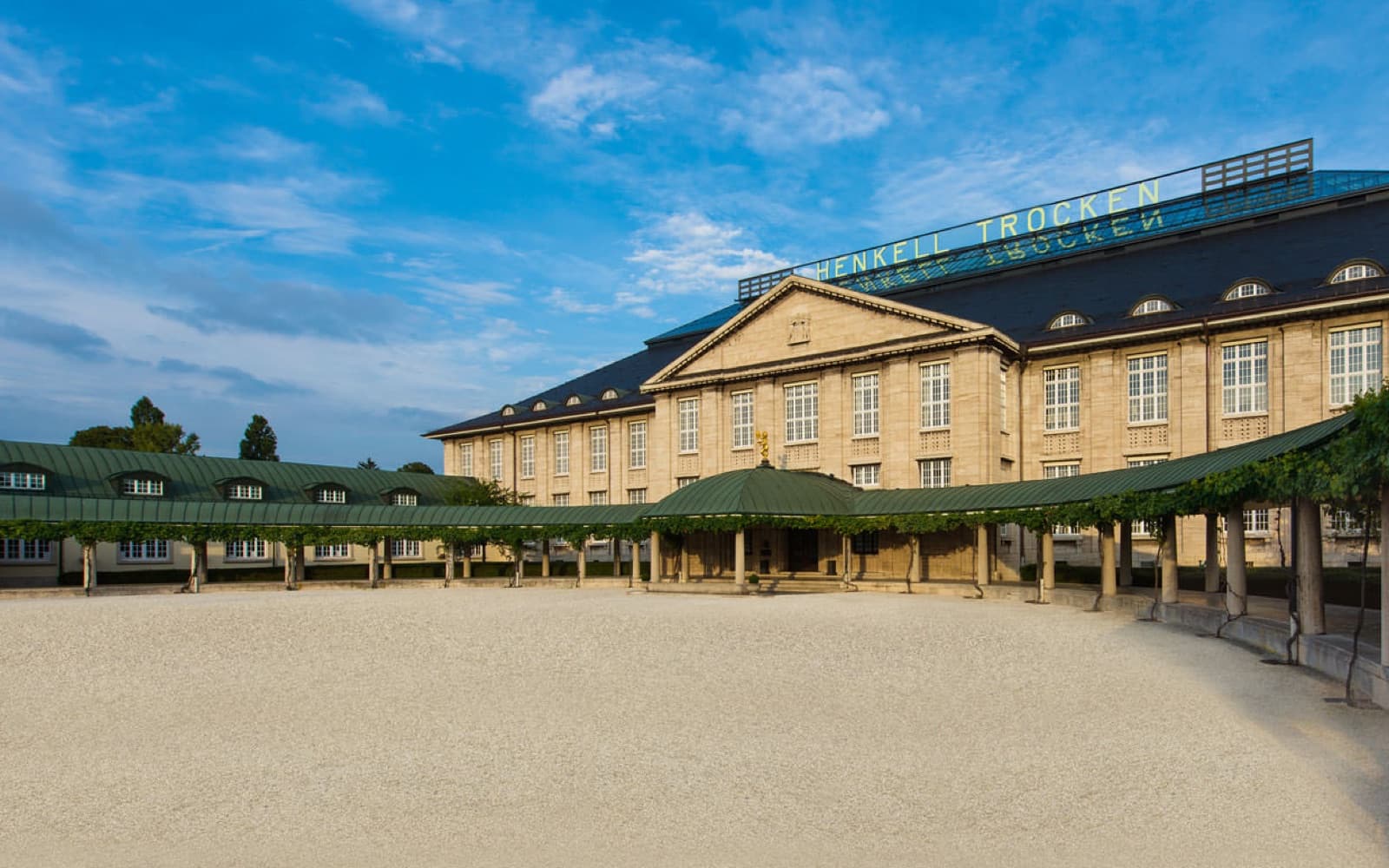 Home | Henkell Sektkellerei - Henkell 2024 Deutsch